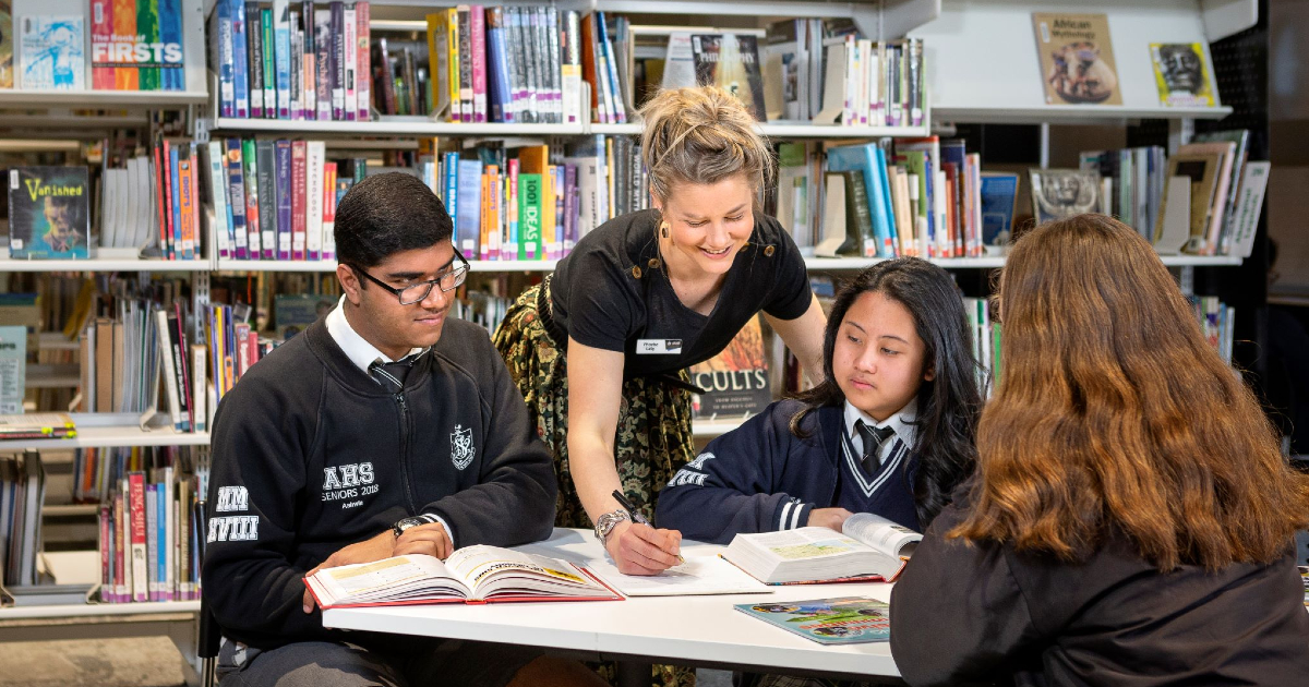 Teacher librarians linked to improved student literacy - ACER News